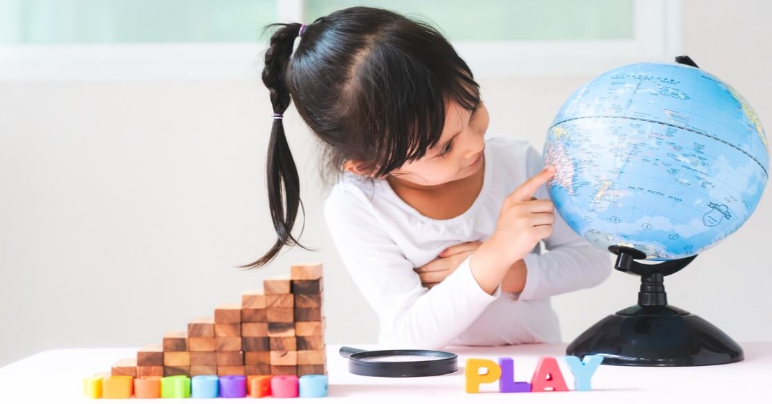 Advantages of bilingual education - Mirasur School